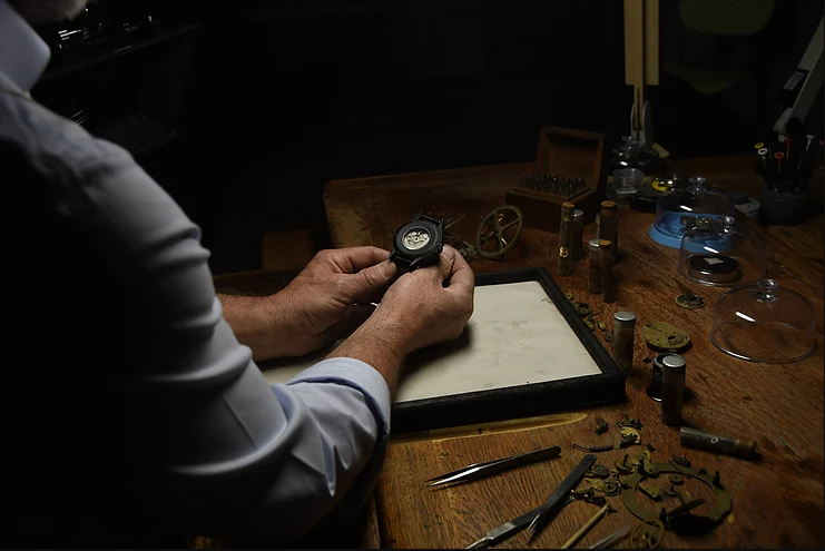 History of Horology - Atelier Jalaper - Atelier Jalaper